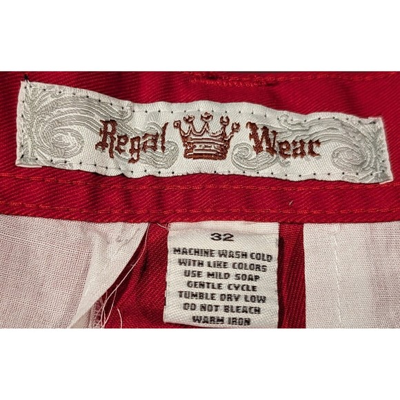 Regal Wear | Shorts | Deadstock Y2k Regal Wear Red Belted Cargo Shorts ...